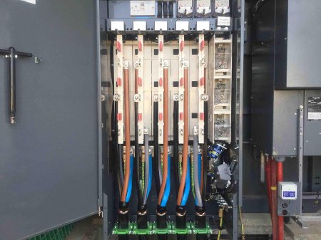 4 Core Waveform LV Cable Terminations Into Schneider Feeder Pillar